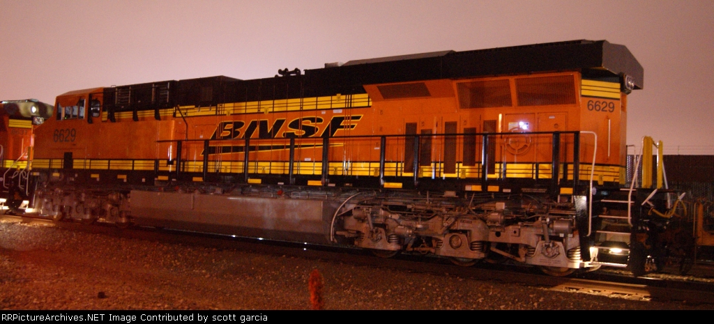 BNSF 6629